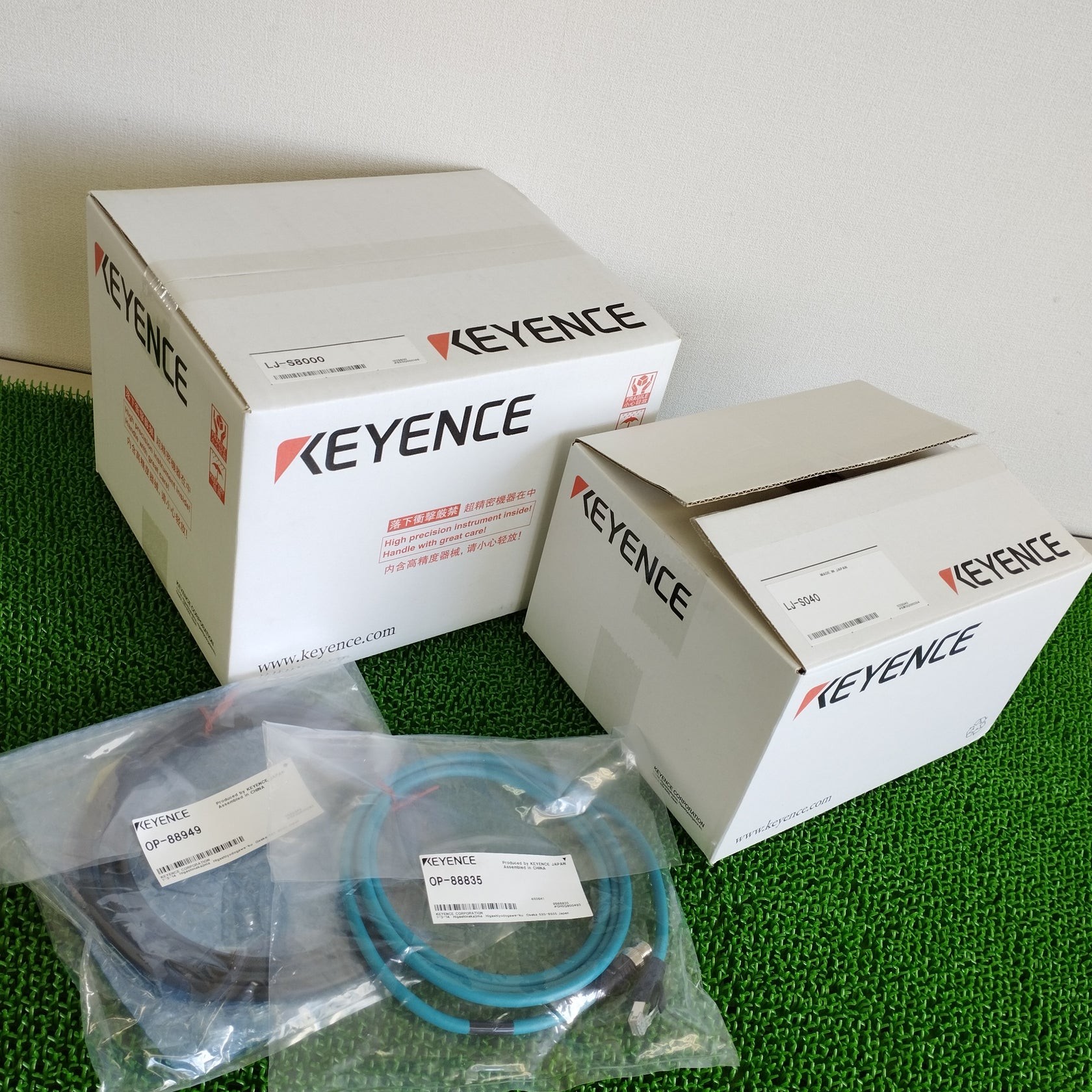 キーエンス オートスキャン3Dセンサ LJ-S8000 / LJ-S040（開封済未使用） / OP-88835 / OP-88949 ...